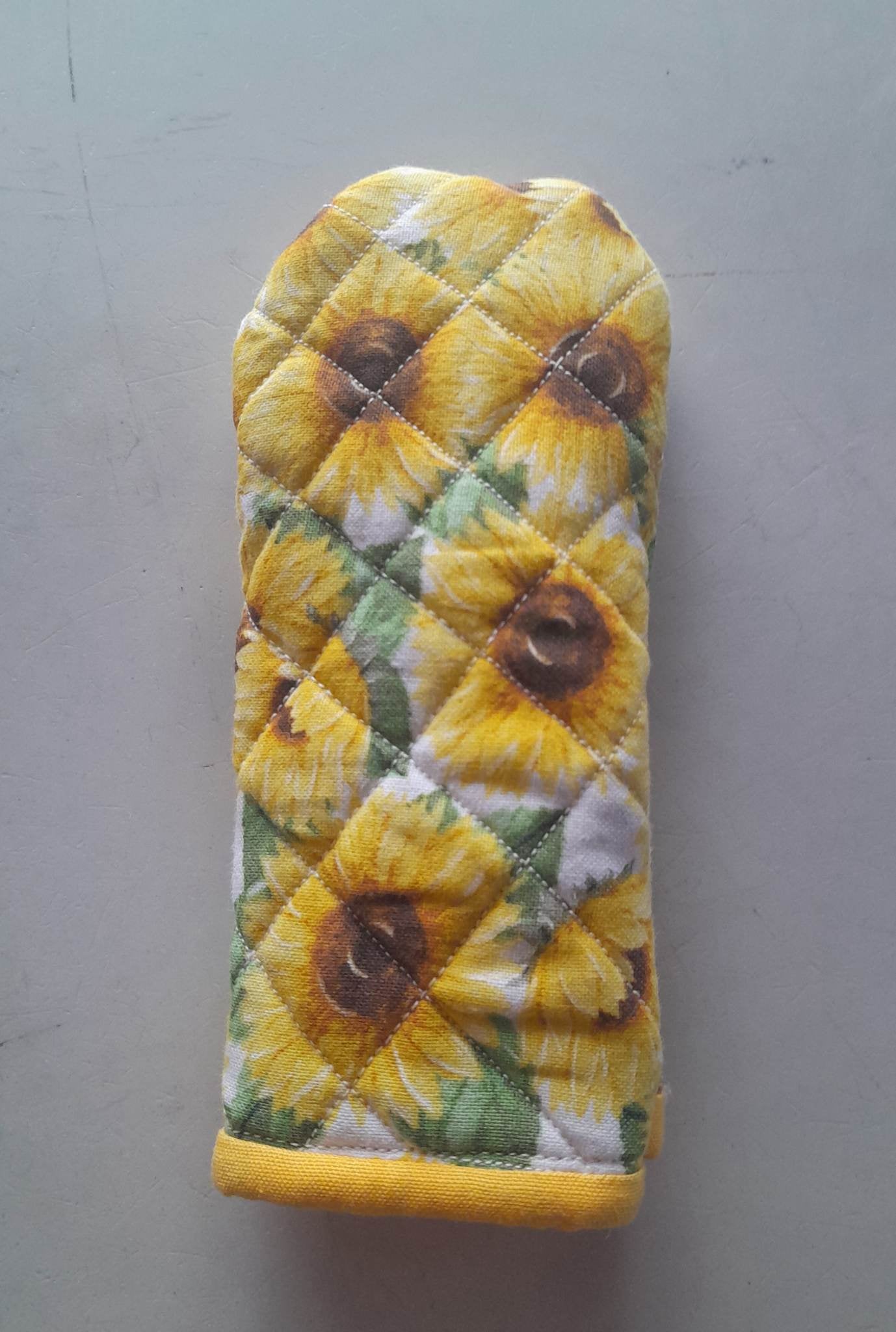 Cast Iron Skillet Holder - Sunflowers Yellow | Fiat Homestead